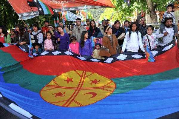 Wenu foye: Significado e Historia de la Bandera Mapuche